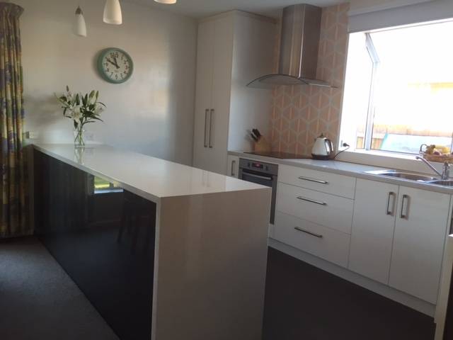 Laminate Benchtops — Photo Galleries | Kiwi Kitchens, Christchurch NZ